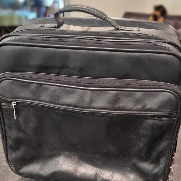 Samsonite | Other | Samsonite Black Leather 2 Wheeled Business ...
